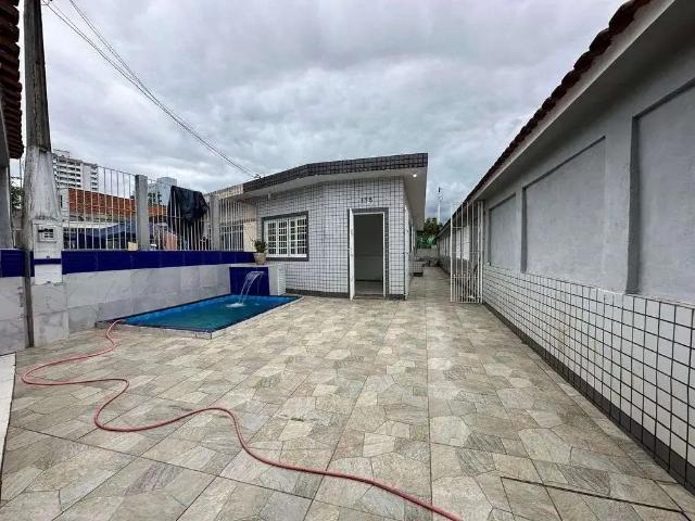 Casa / Sobrado para Venda em Praia Grande/SP Vila Caiçara 3 Quartos