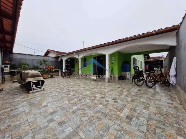 Casa / Sobrado para Venda em Praia Grande/SP Vila Caiçara 3 Quartos