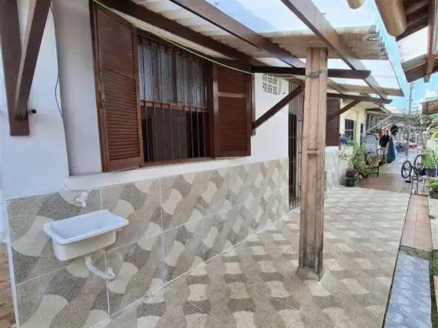 Casa / Sobrado para Venda em Praia Grande/SP Vila Caiçara 1 Quartos