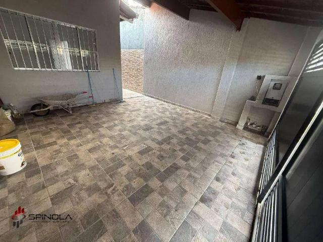 Casa / Sobrado para Venda em Praia Grande/SP Vila Caiçara 2 Quartos