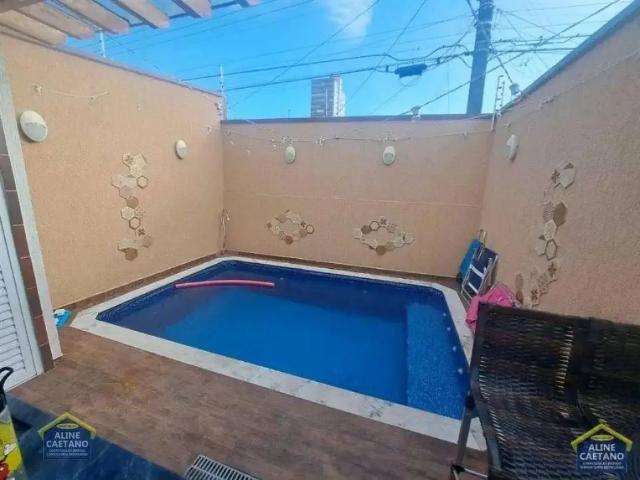 Casa / Sobrado para Venda em Praia Grande/SP Vila Caiçara 2 Quartos