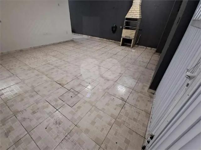 Casa / Sobrado para Venda em Praia Grande/SP Vila Caiçara 2 Quartos