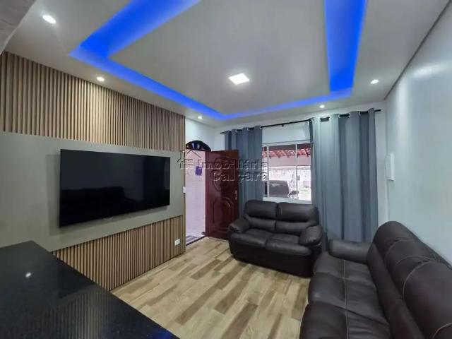 Casa / Sobrado para Venda em Praia Grande/SP Vila Caiçara 2 Quartos