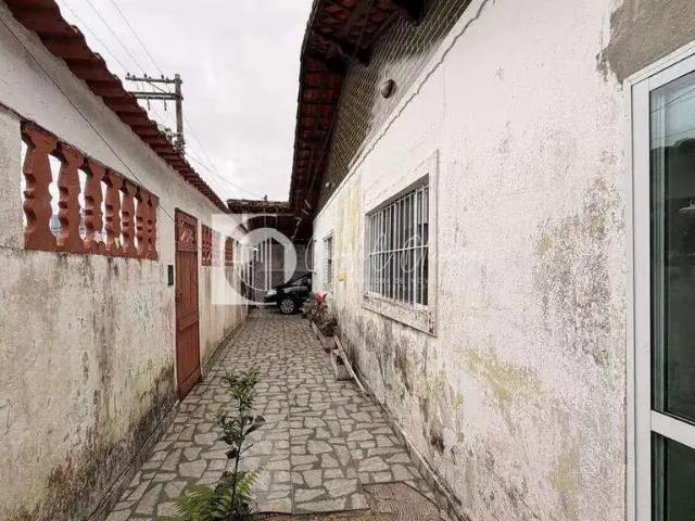 Casa / Sobrado para Venda em Praia Grande/SP Vila Caiçara 2 Quartos