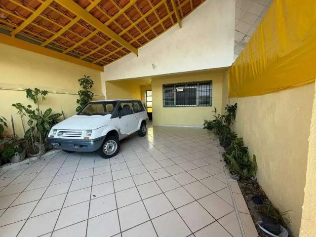 Casa / Sobrado para Venda em Praia Grande/SP Vila Caiçara 2 Quartos