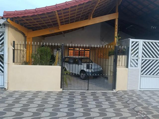Casa / Sobrado para Venda em Praia Grande/SP Vila Caiçara 2 Quartos