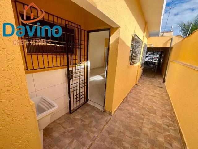 Casa / Sobrado para Venda em Praia Grande/SP Vila Caiçara 2 Quartos