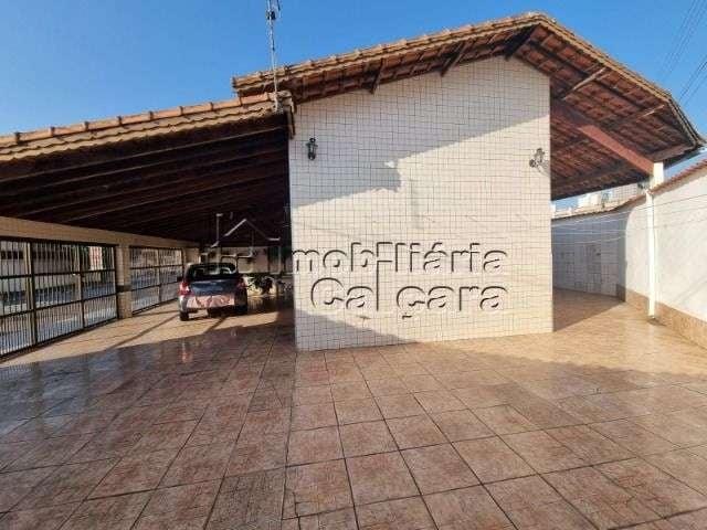 Casa / Sobrado para Venda em Praia Grande/SP Vila Caiçara 2 Quartos
