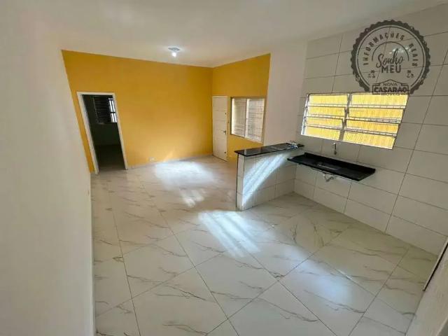 Casa / Sobrado para Venda em Praia Grande/SP Vila Caiçara 2 Quartos