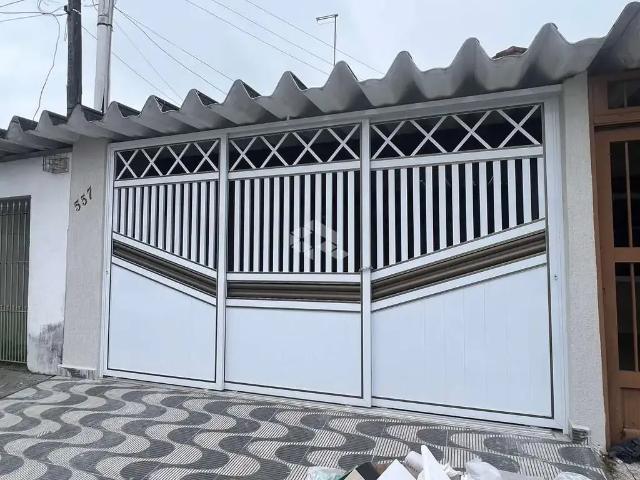 Casa / Sobrado para Venda em Praia Grande/SP Vila Caiçara 2 Quartos