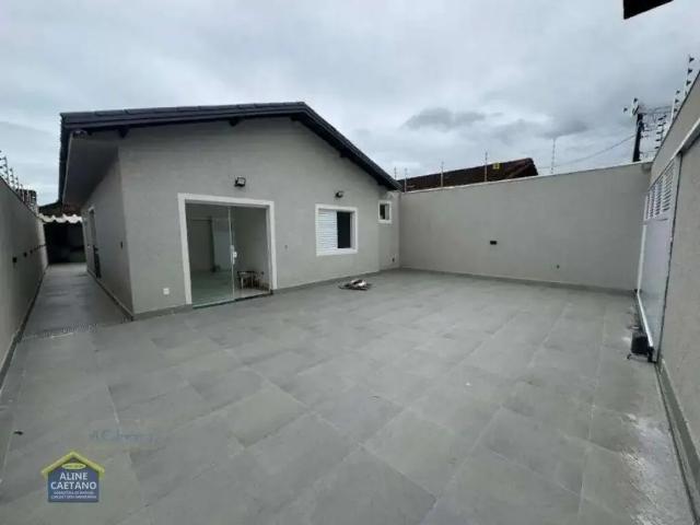 Casa / Sobrado para Venda em Praia Grande/SP Vila Caiçara 4 Quartos