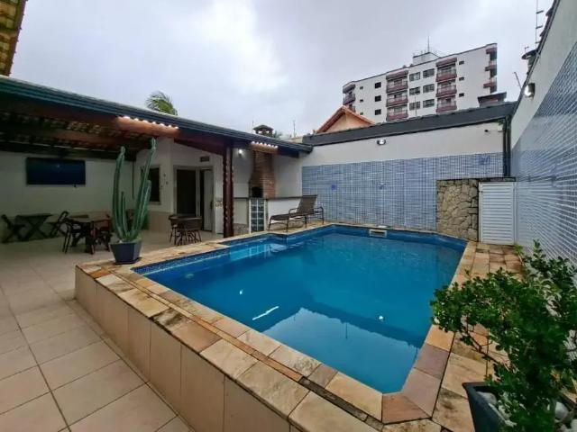 Casa / Sobrado para Venda em Praia Grande/SP Vila Caiçara 4 Quartos