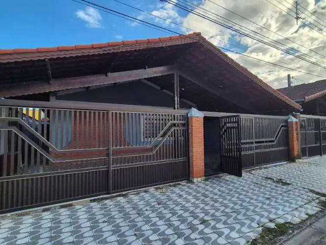 Casa / Sobrado para Venda em Praia Grande/SP Vila Caiçara 4 Quartos