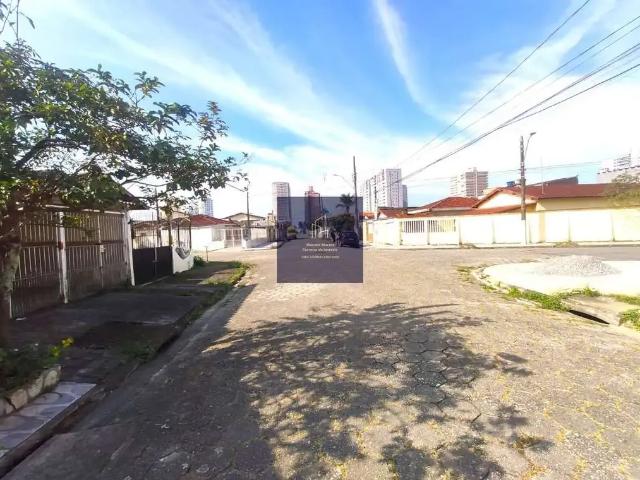 Casa / Sobrado para Venda em Praia Grande/SP Vila Caiçara 4 Quartos