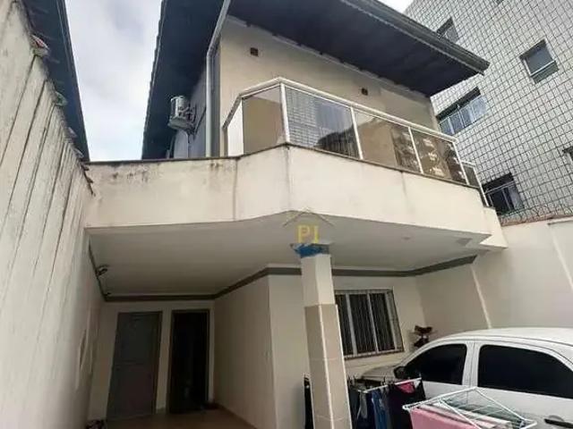 Casa / Sobrado para Venda em Praia Grande/SP Vilamar 3 Quartos