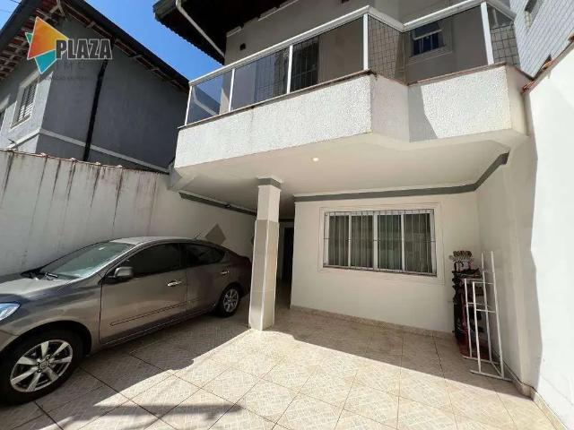 Casa / Sobrado para Venda em Praia Grande/SP Vilamar 3 Quartos