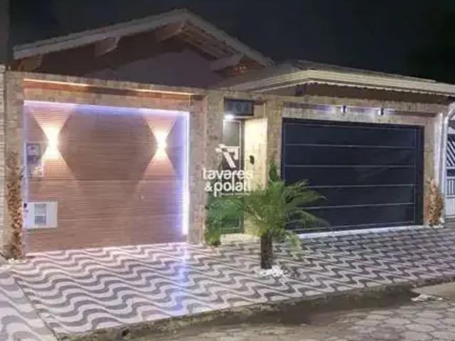 Casa / Sobrado para Venda em Praia Grande/SP Vilamar 4 Quartos