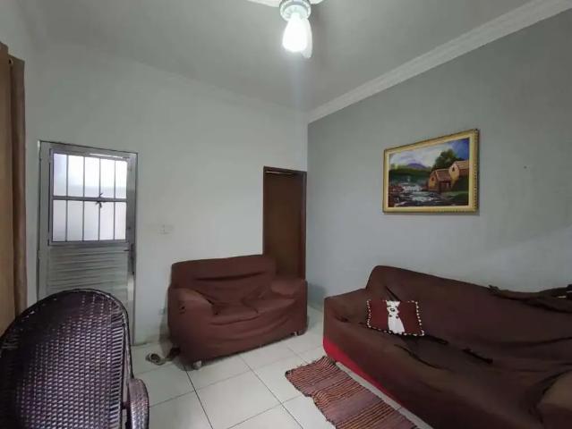 Casa / Sobrado para Venda em Praia Grande/SP Aviação 3 Quartos