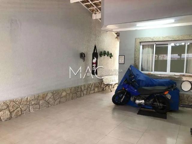 Casa / Sobrado para Venda em Praia Grande/SP Aviação 3 Quartos
