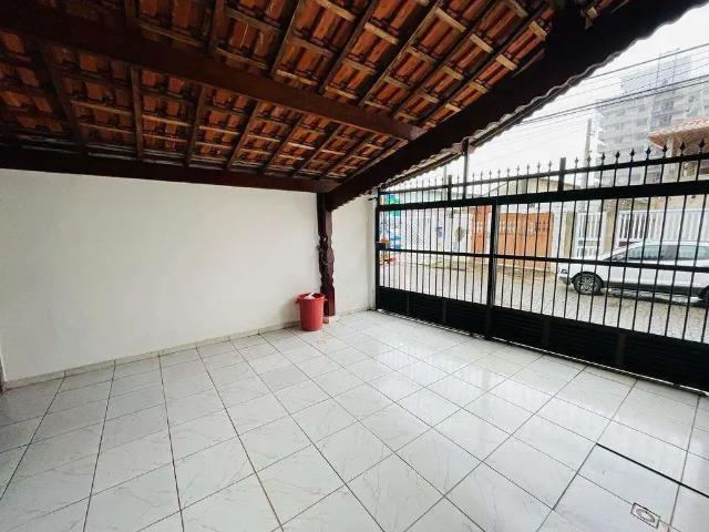 Casa / Sobrado para Venda em Praia Grande/SP Aviação 3 Quartos