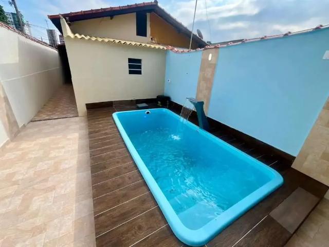 Casa / Sobrado para Venda em Praia Grande/SP Aviação