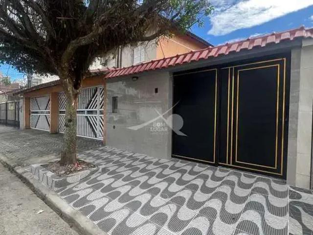 Casa / Sobrado para Venda em Praia Grande/SP Aviação 2 Quartos