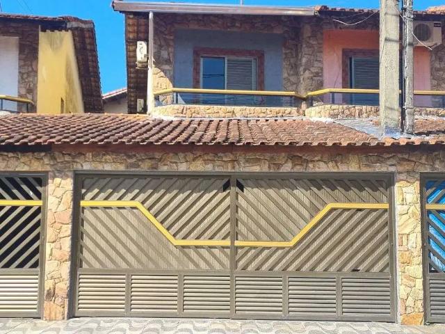 Casa / Sobrado para Venda em Praia Grande/SP Aviação 2 Quartos