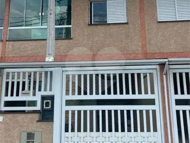 Casa / Sobrado para Venda em Praia Grande/SP Aviação 2 Quartos