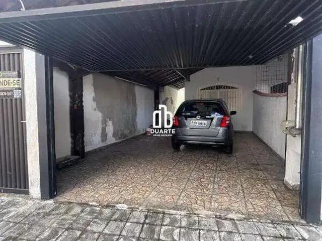 Casa / Sobrado para Venda em Praia Grande/SP Aviação 2 Quartos