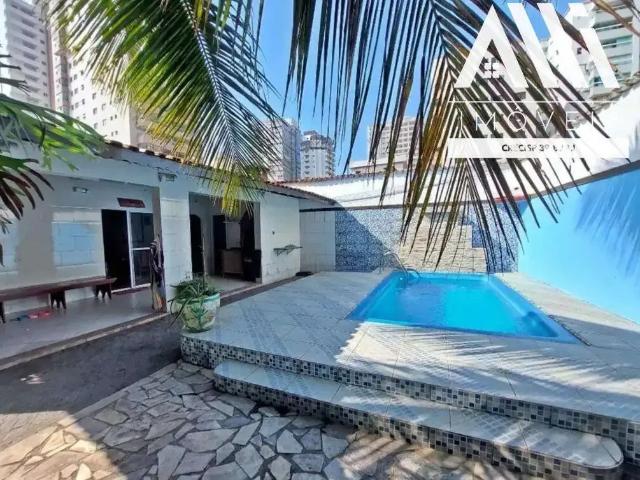 Casa / Sobrado para Venda em Praia Grande/SP Aviação 4 Quartos
