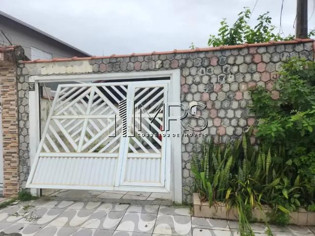 Casa / Sobrado para Venda em Praia Grande/SP Aviação 6 Quartos