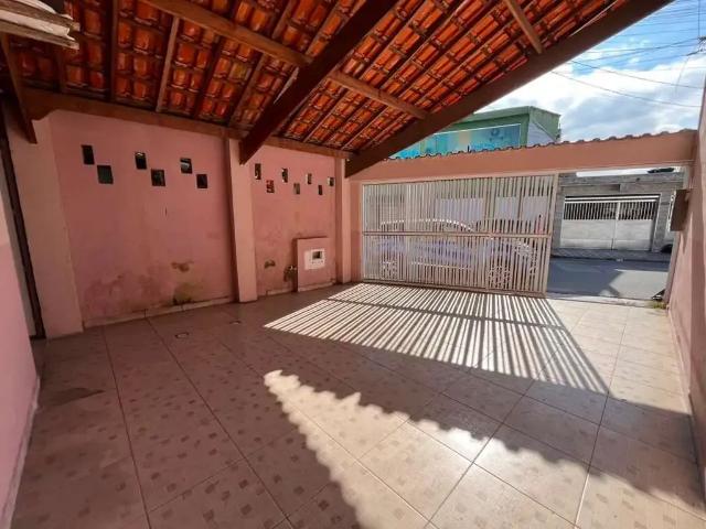 Casa / Sobrado para Venda em Praia Grande/SP Balneário Esmeralda 2 Quartos