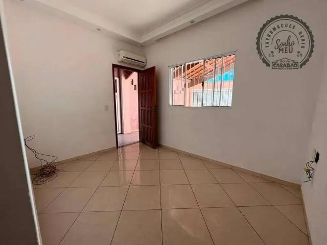 Casa / Sobrado para Venda em Praia Grande/SP Balneário Esmeralda 2 Quartos