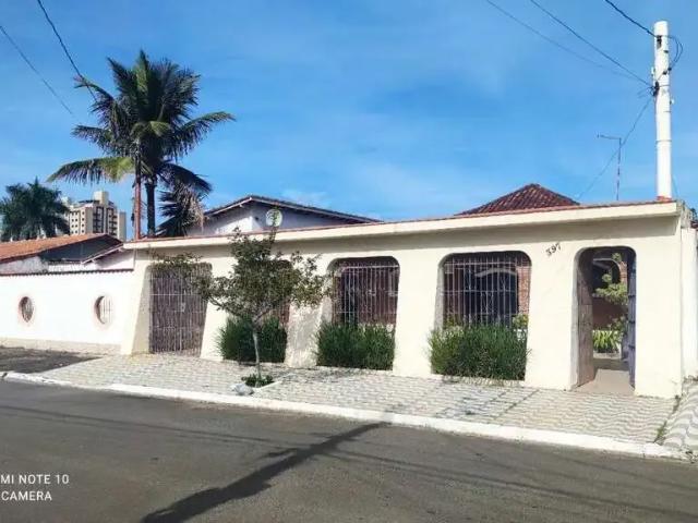 Casa / Sobrado para Venda em Praia Grande/SP Balneário Flórida 4 Quartos