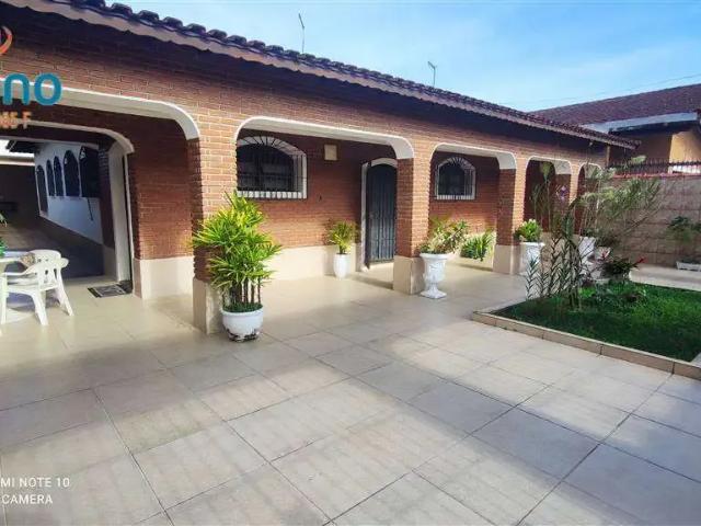 Casa / Sobrado para Venda em Praia Grande/SP Balneário Flórida 4 Quartos