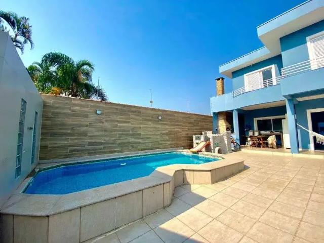 Casa / Sobrado para Venda em Praia Grande/SP Balneário Flórida 4 Quartos