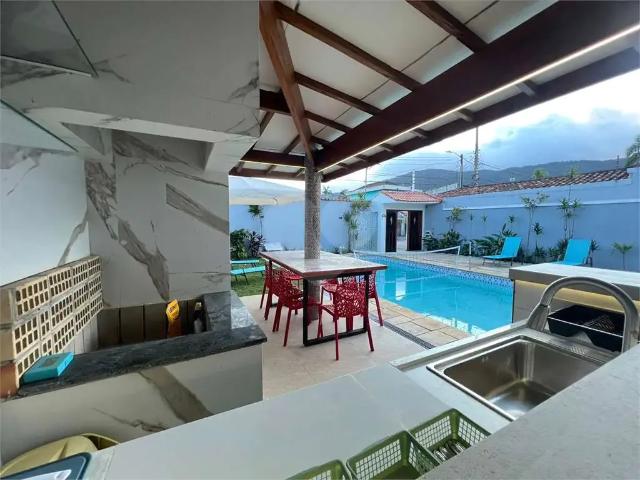 Casa / Sobrado para Venda em Praia Grande/SP Balneário Flórida 4 Quartos