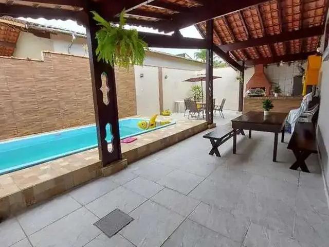 Casa / Sobrado para Venda em Praia Grande/SP Flórida 4 Quartos