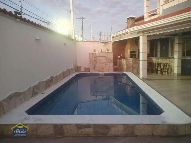 Casa / Sobrado para Venda em Praia Grande/SP Balneário Flórida 4 Quartos