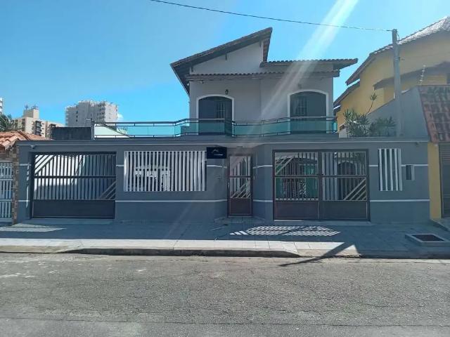 Casa / Sobrado para Venda em Praia Grande/SP Balneário Flórida 4 Quartos