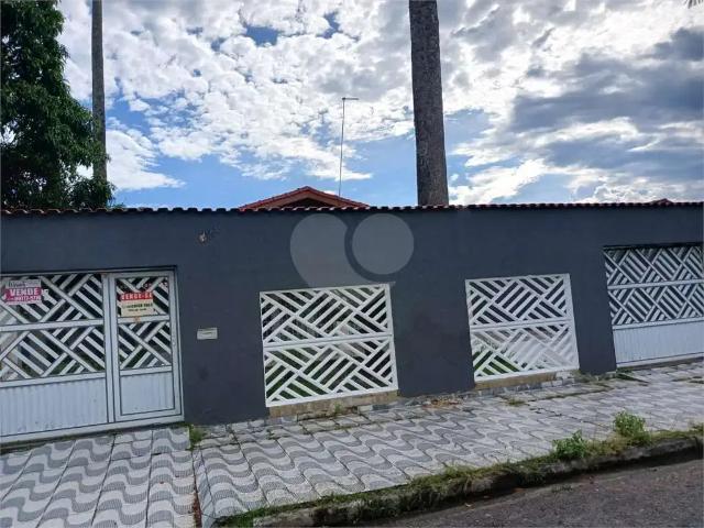 Casa / Sobrado para Venda em Praia Grande/SP Balneário Flórida 4 Quartos