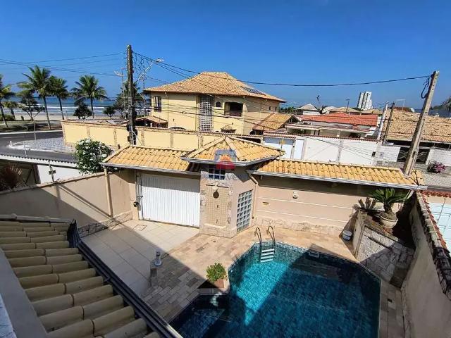 Casa / Sobrado para Venda em Praia Grande/SP Balneário Flórida 4 Quartos