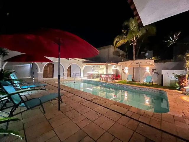 Casa / Sobrado para Venda em Praia Grande/SP Balneário Flórida 4 Quartos