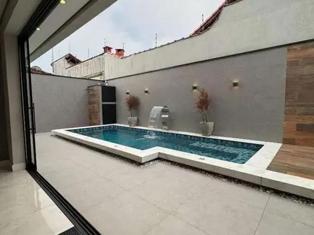 Casa / Sobrado para Venda em Praia Grande/SP Balneário Flórida 4 Quartos