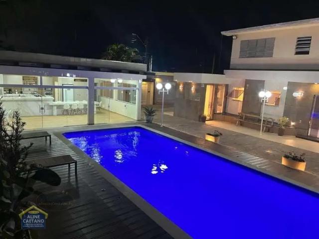 Casa / Sobrado para Venda em Praia Grande/SP Balneário Flórida 5 Quartos