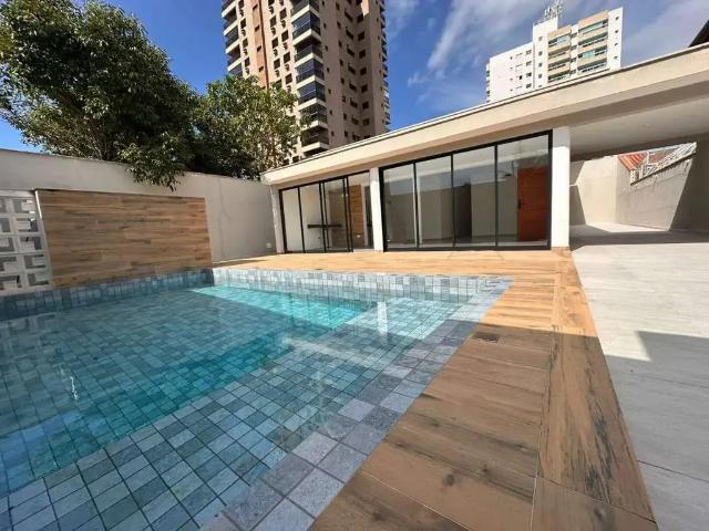 Casa / Sobrado para Venda em Praia Grande/SP Balneário Flórida 5 Quartos