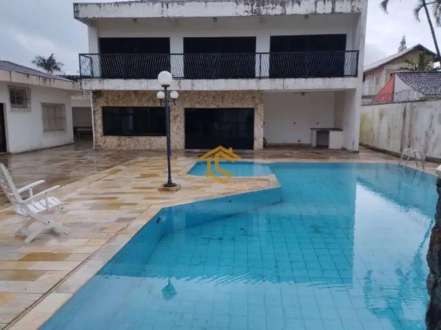 Casa / Sobrado para Venda em Praia Grande/SP Flórida 6 Quartos