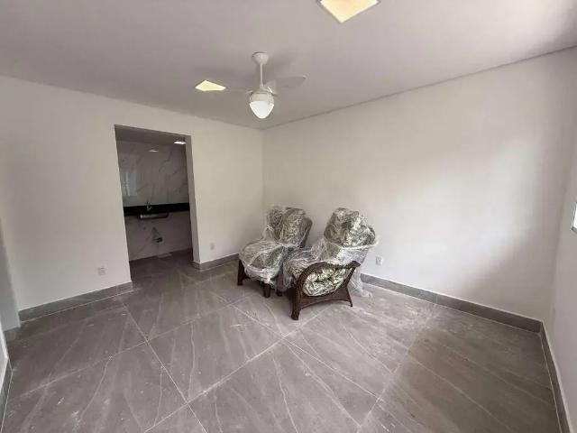 Casa / Sobrado para Venda em Praia Grande/SP Balneário Flórida 1 Quartos