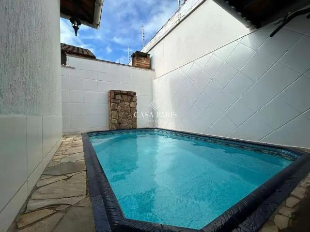 Casa / Sobrado para Venda em Praia Grande/SP Balneário Flórida 2 Quartos
