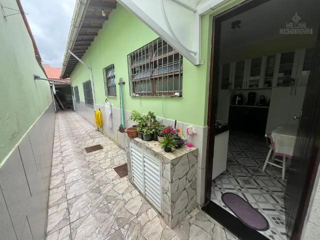Casa / Sobrado para Venda em Praia Grande/SP Balneário Flórida 2 Quartos